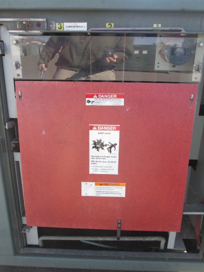 S-C-PMH-19-14-4KV-Pad-Mounted-Switchgear-for-Outdoor-Distribution-Used ...